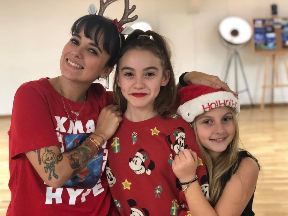 Alizee Biography Age Height Weight Family Wiki More