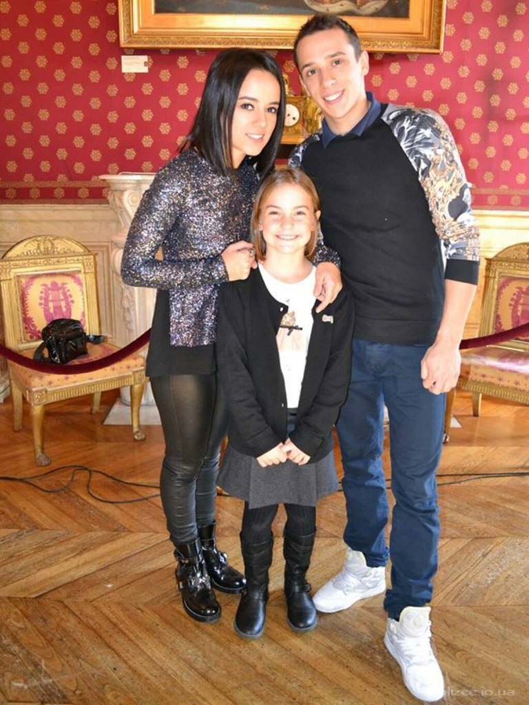 Alizee Biography Age Height Weight Family Wiki More